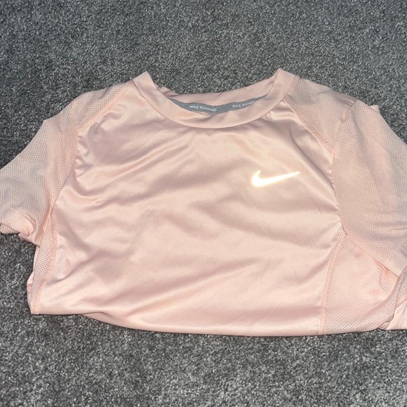 Nike | Tops | Nike Top | Poshmark